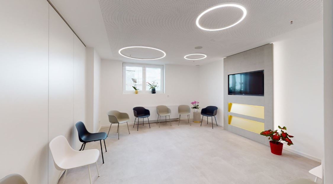 Dr. med. Julia Bolz - Mund-Kiefer-Gesichtschirurgin, Oralchirurgin in Halle